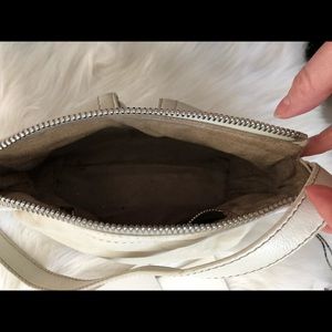 Marc Jacobs | Bags | Marc Jacobs Cream Colored Purse | Poshmark